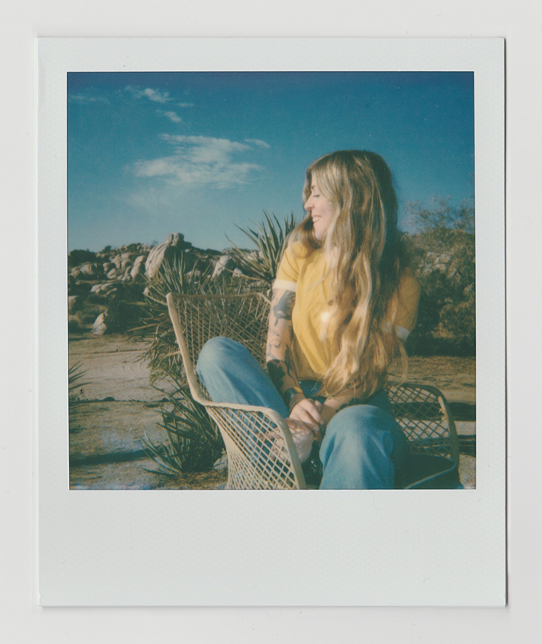 Milo Milone mit ihrer neuen Single "You Love Me" › YAGALOO music ...