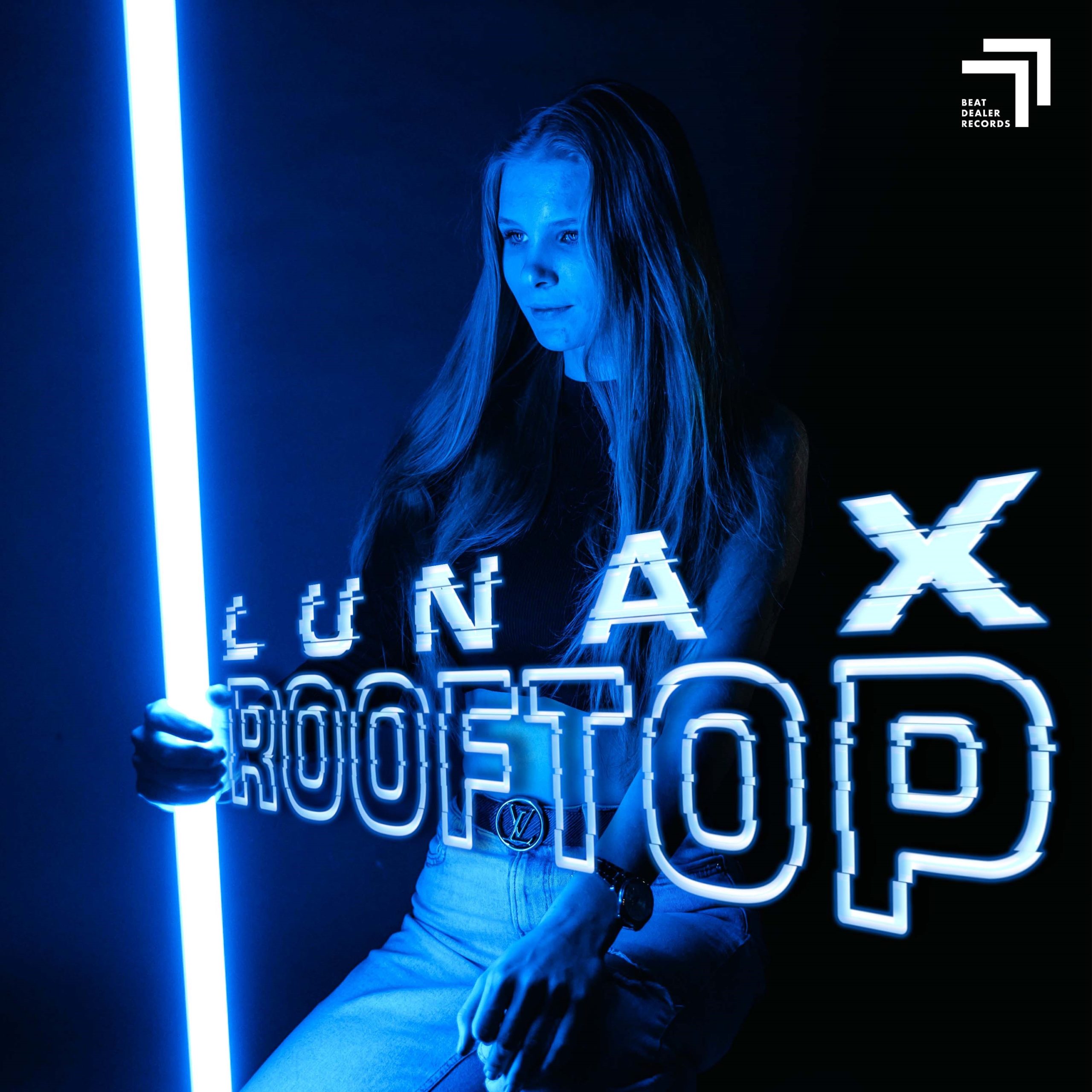 "Drunk In Love" Sängerin LUNAX geht mit "Rooftop" hoch hinaus › YAGALOO ...